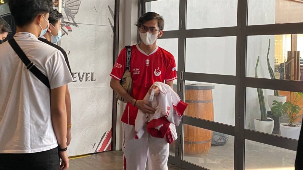 Stop hujat! Begini dukungan bintang-bintang Mobile Legends kepada Branz ...