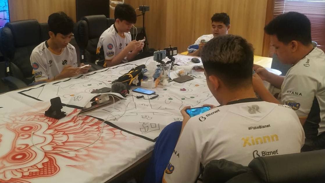 Xinnn RRQ Hoshi klimaks! EVOS Legends jadi korban | ONE Esports Indonesia