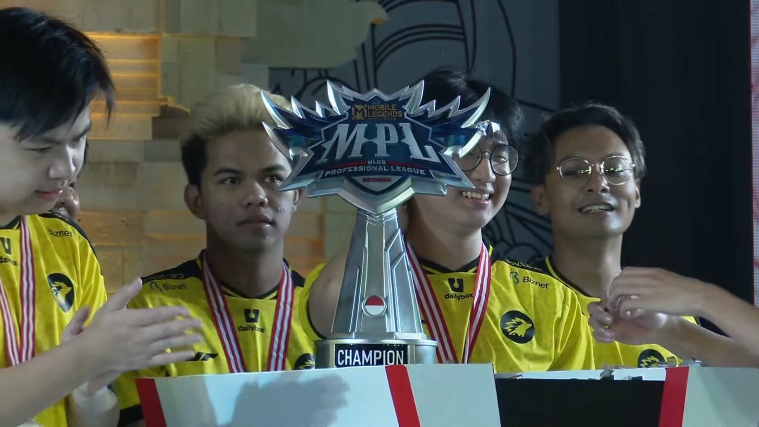 Daftar juara MPL Indonesia: Inilah para penguasa Land of Dawn | ONE Esports Indonesia