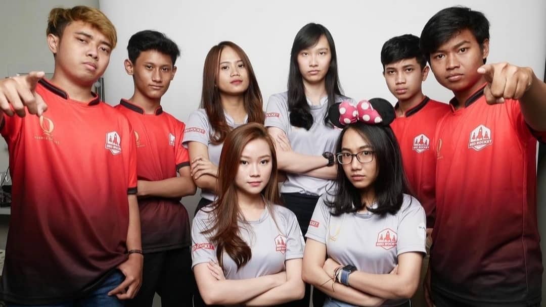 Dari komunitas hingga tim-tim besar, inilah perjalanan karier AE Ghea | ONE Esports Indonesia