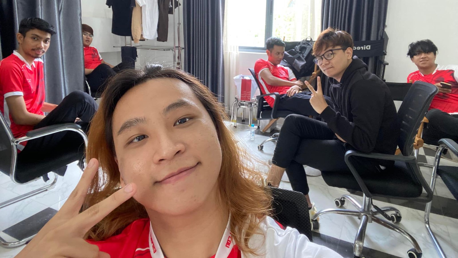 Jungler Falcon Esports mengaku dukungan fans internasional lebih besar ...