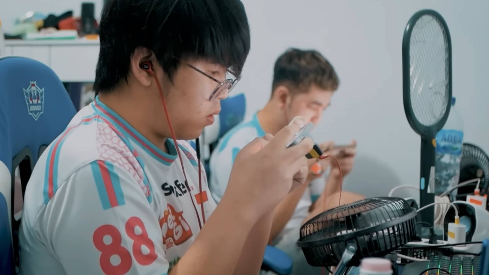 Rombak roster, EVOS Reborn sempat incar dua pilar Genesis Dogma? | ONE ...