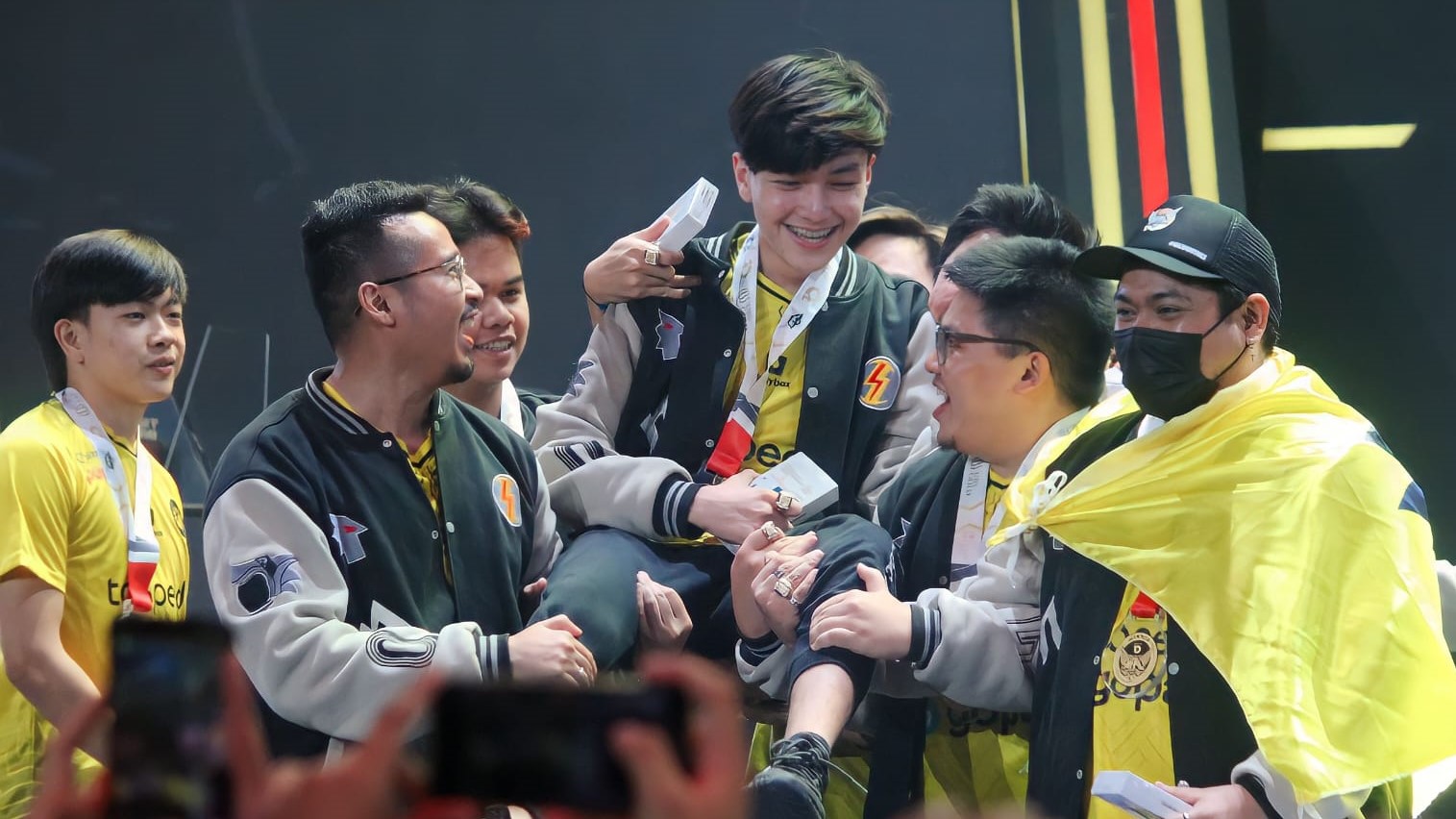 ONIC Esports pertahankan roster juara di MPL ID S11 | ONE Esports Indonesia