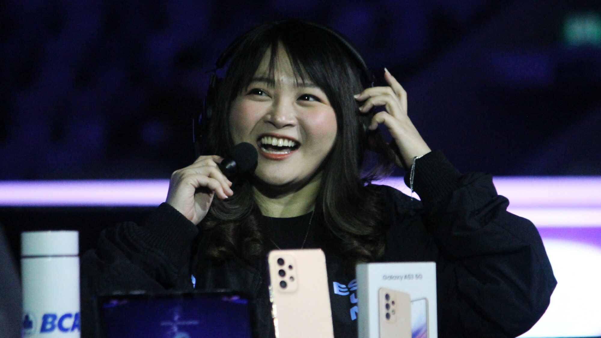 Profil dan biodata Momochan: Caster serba bisa! | ONE Esports Indonesia