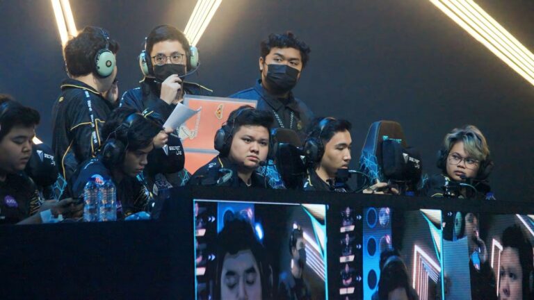 3 alasan RRQ Hoshi pantas pede juara M4 | ONE Esports Indonesia