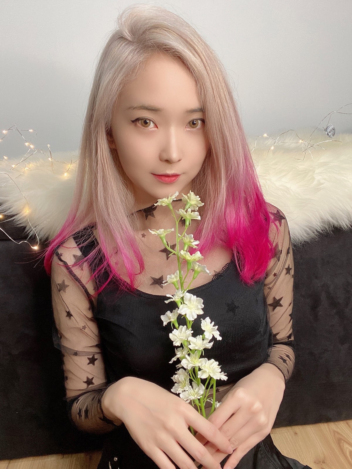 Sherlin Tsu: Dari 'Tuan Putri' hingga sewa kost seharga uang jajan sehari | ONE Esports Indonesia