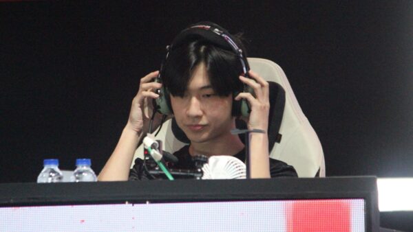 Debut Renbo di RRQ hancurkan komposisi baru Aura Fire | ONE Esports ...