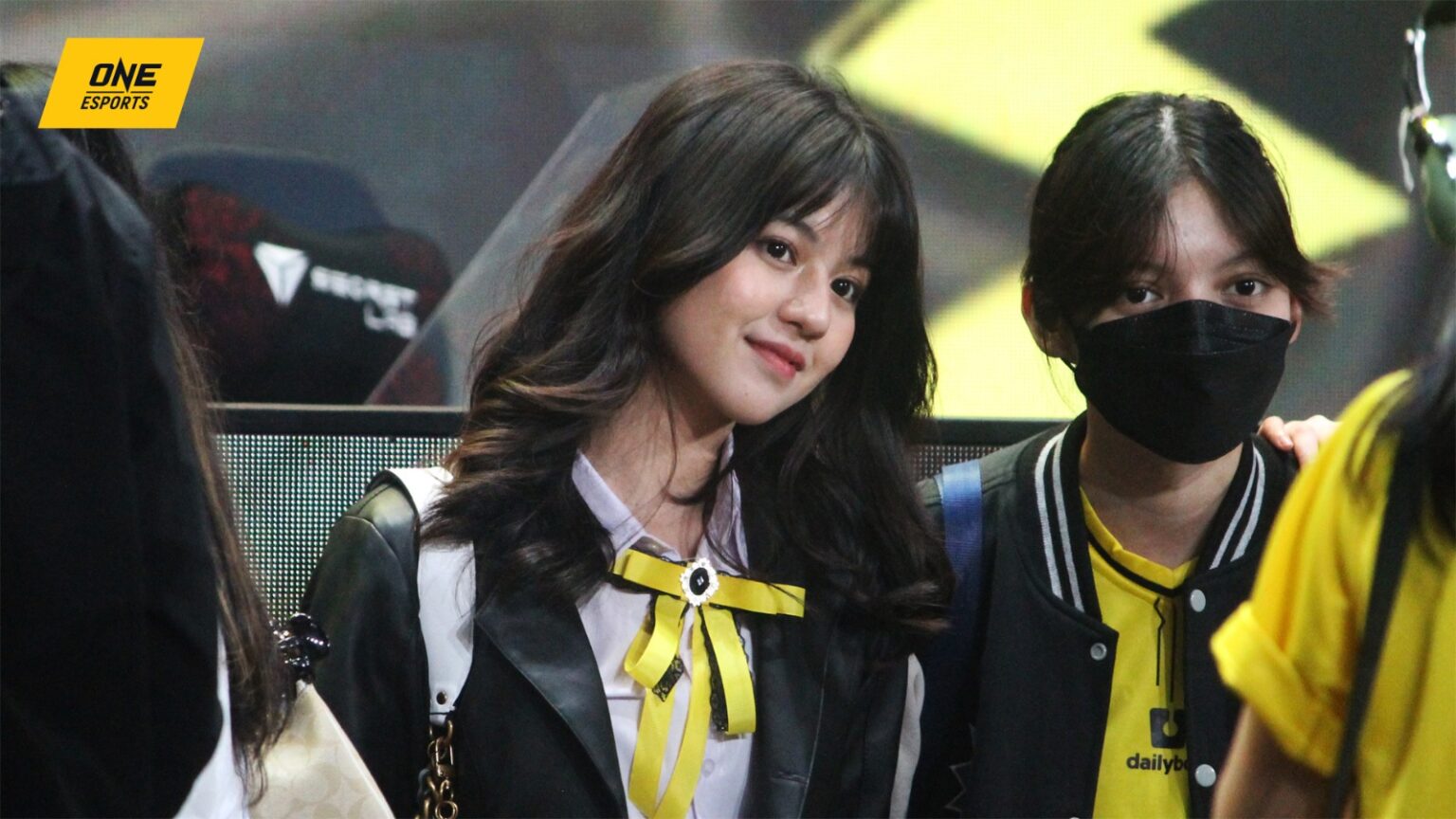 Eksklusif ONIC Vonzy: Saya ingin seperti Karina! | ONE Esports Indonesia