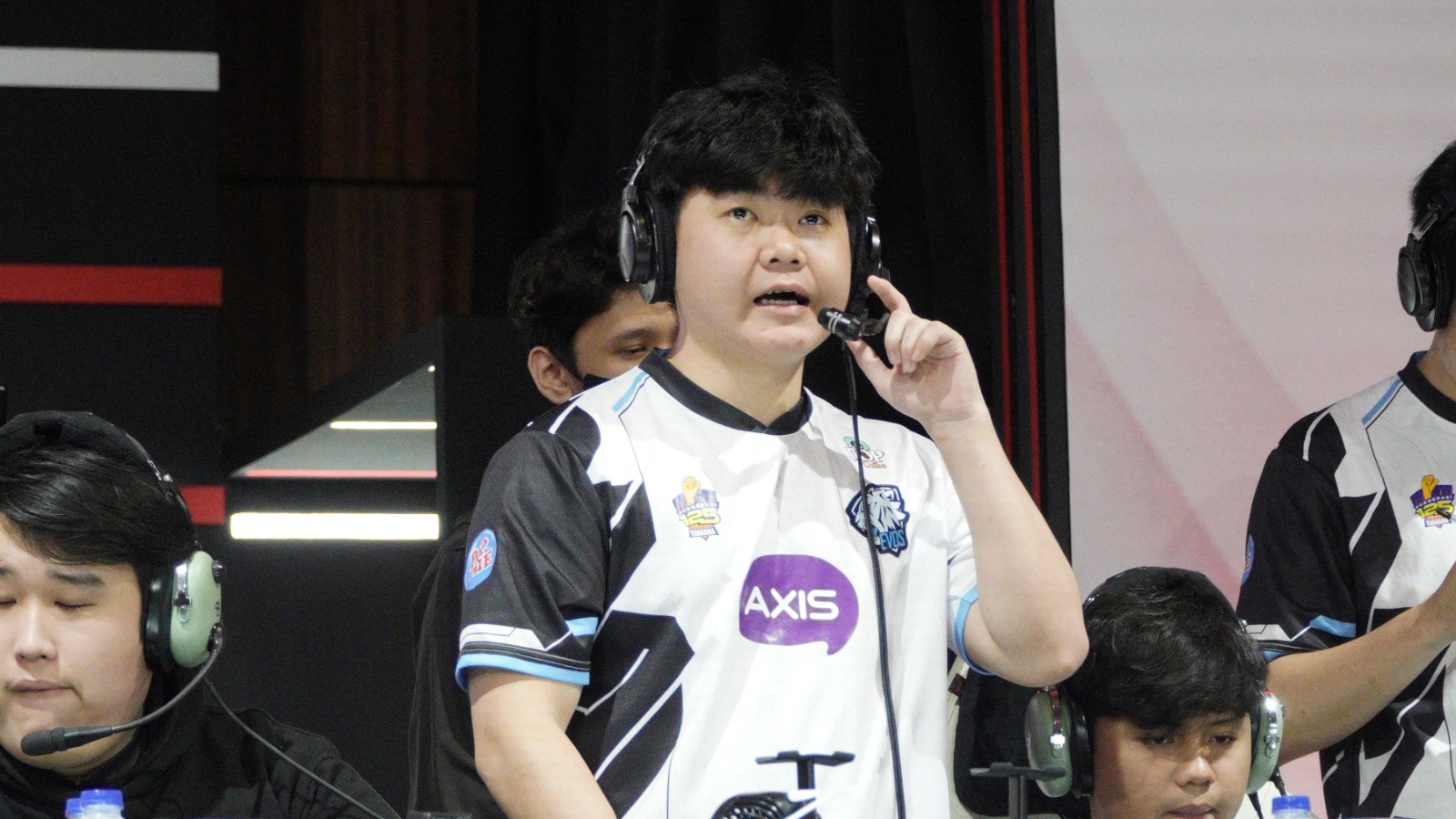 EVOS Legends tak diunggulkan lawan ONIC, ini pesan Age kepada fans ...