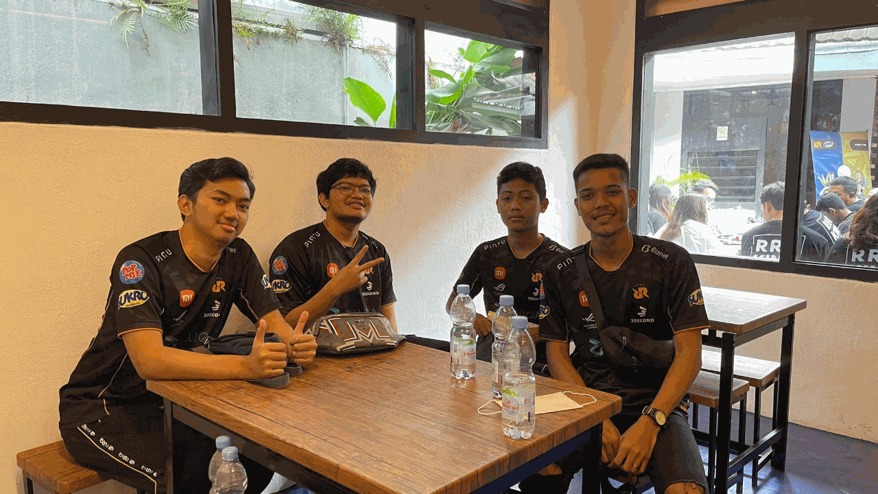 Bocoran roster RRQ untuk FFML Season 8 | ONE Esports Indonesia
