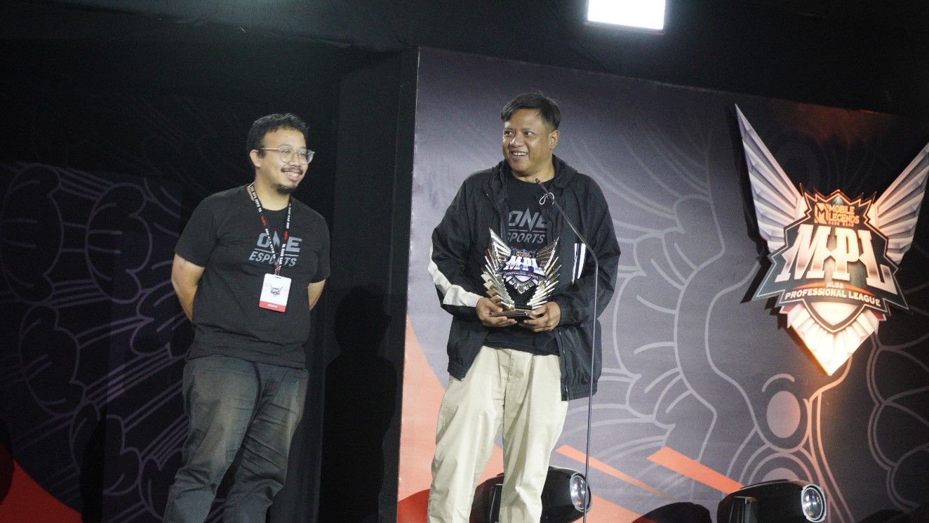 Daftar lengkap penerima penghargaan MPL ID S11 | ONE Esports Indonesia