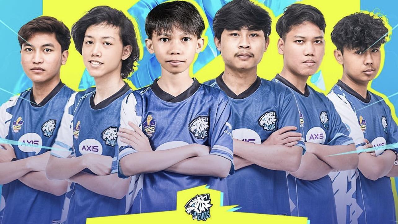 Team RRQ juara turnamen pramusim, investasi terbaik sang Raja! | ONE ...