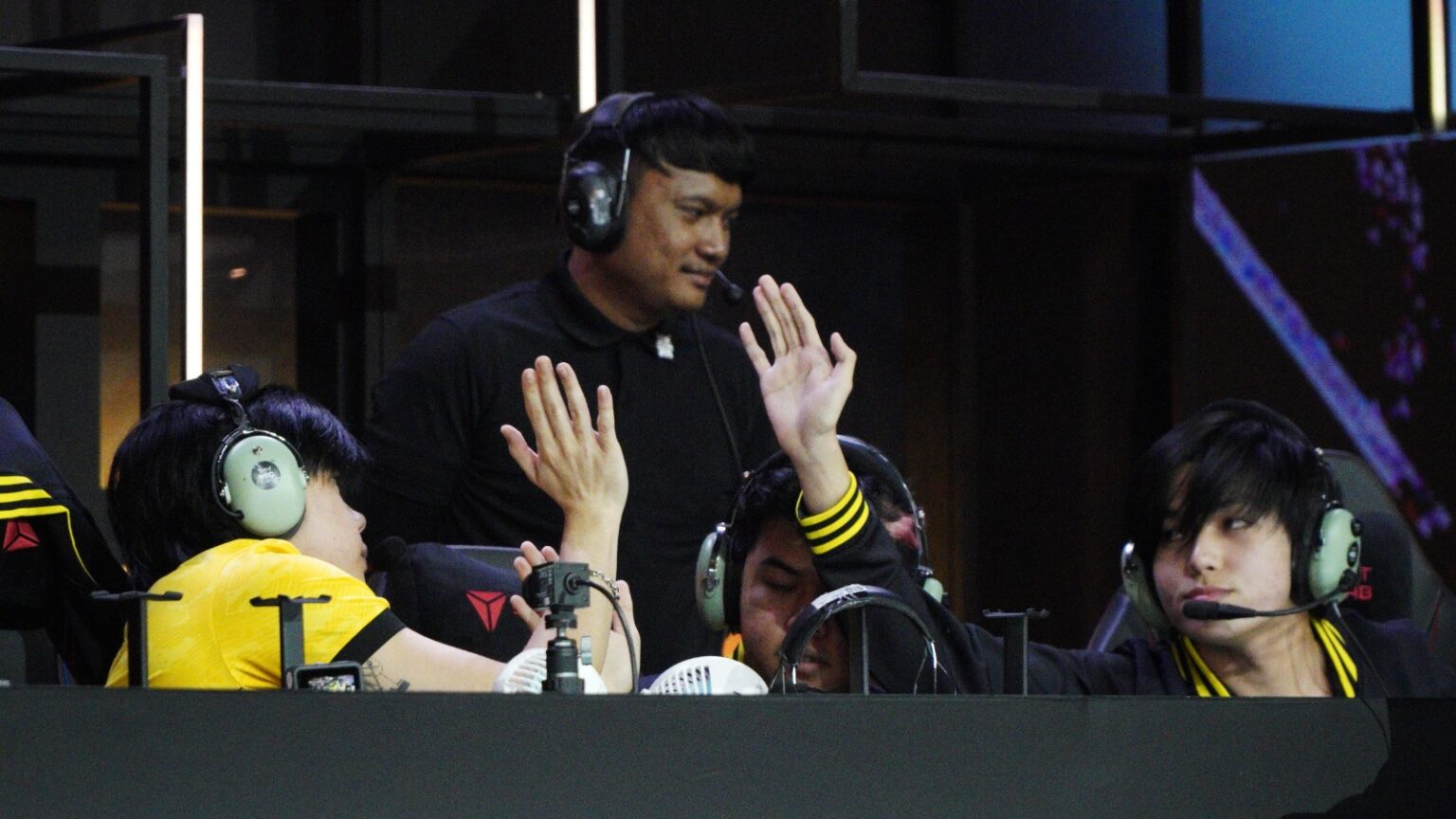 ONIC Esports perkasa, Kejutan Dlar tak bisa menangkan EVOS Legends ...