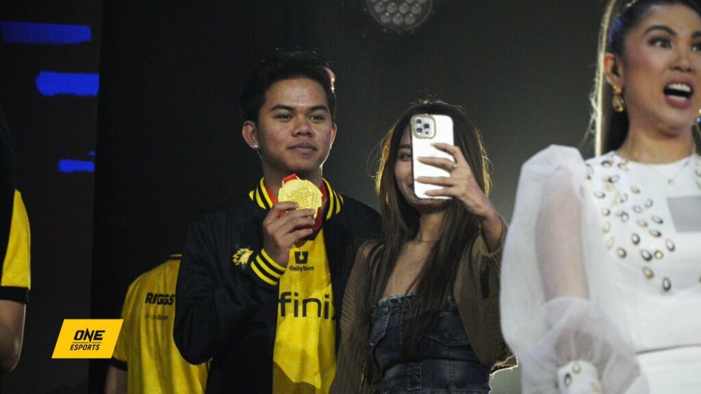 Eksklusif galeri foto: Selebrasi ONIC juara MSC 2023 | ONE Esports Indonesia