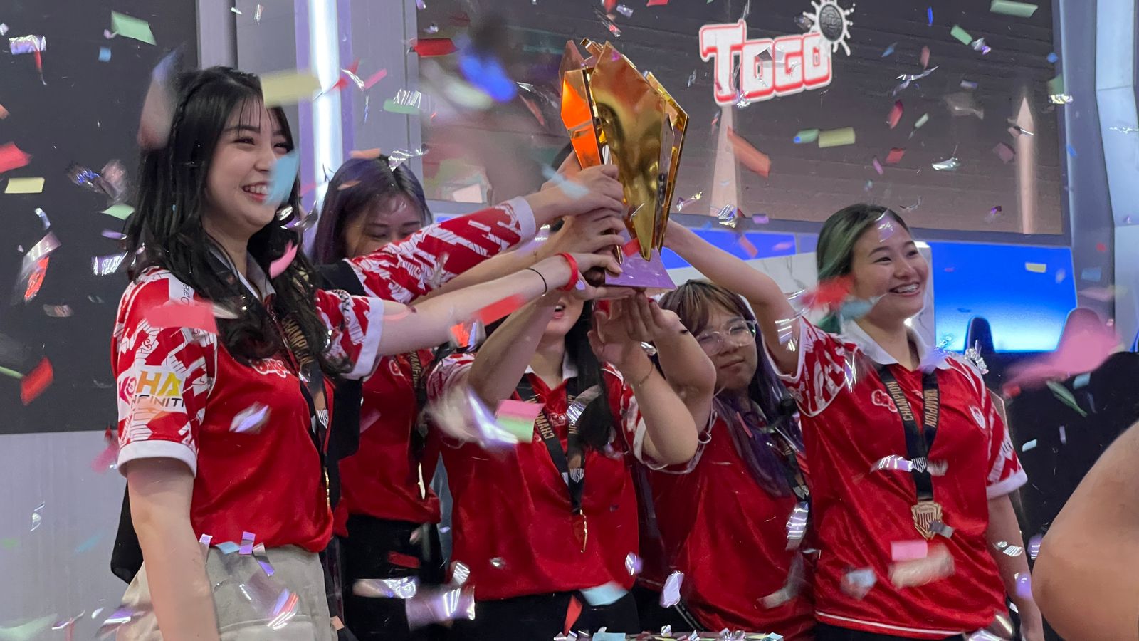 Bigetron Era juara WSL S7, tak tersentuh di grand final | ONE Esports ...