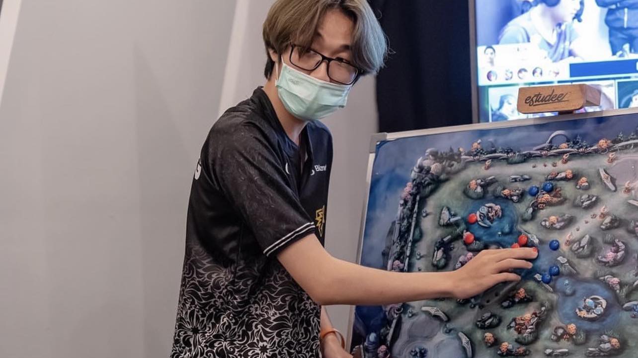 Pelatih baru Geek Fam diumumkan, Renz turun MDL | ONE Esports Indonesia