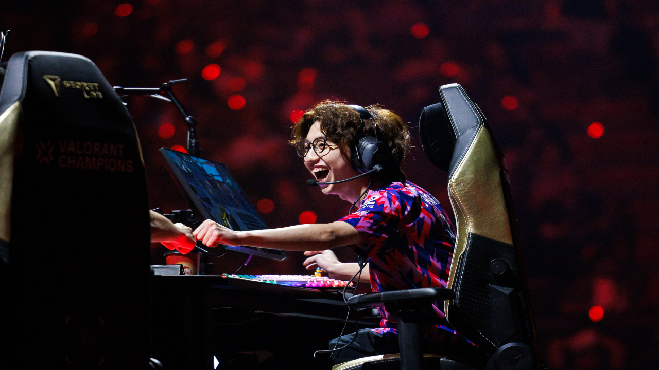 Momen clutch f0rsakeN gendong Paper Rex ke Grand Final Valorant ...