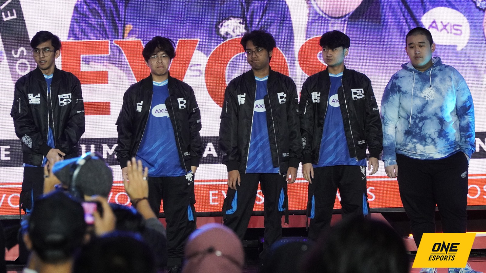 EVOS Esports cuci gudang, roster juara dunia resmi dilepas! | ONE Esports Indonesia