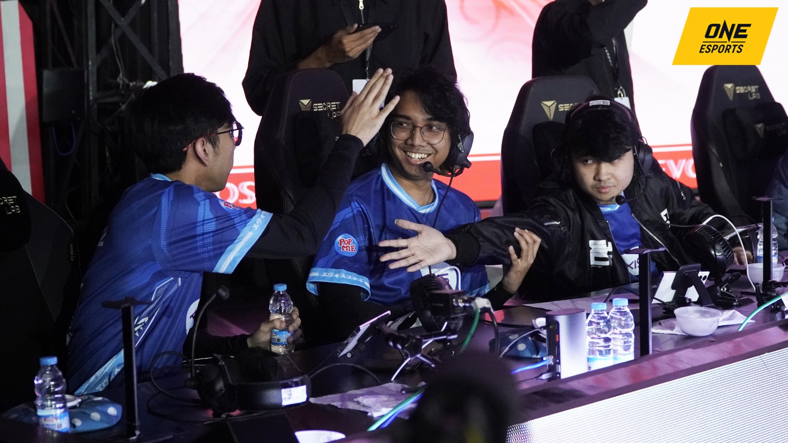 EVOS Legends terkam RBL, intip pintu playoff MPL ID S12 | ONE Esports ...