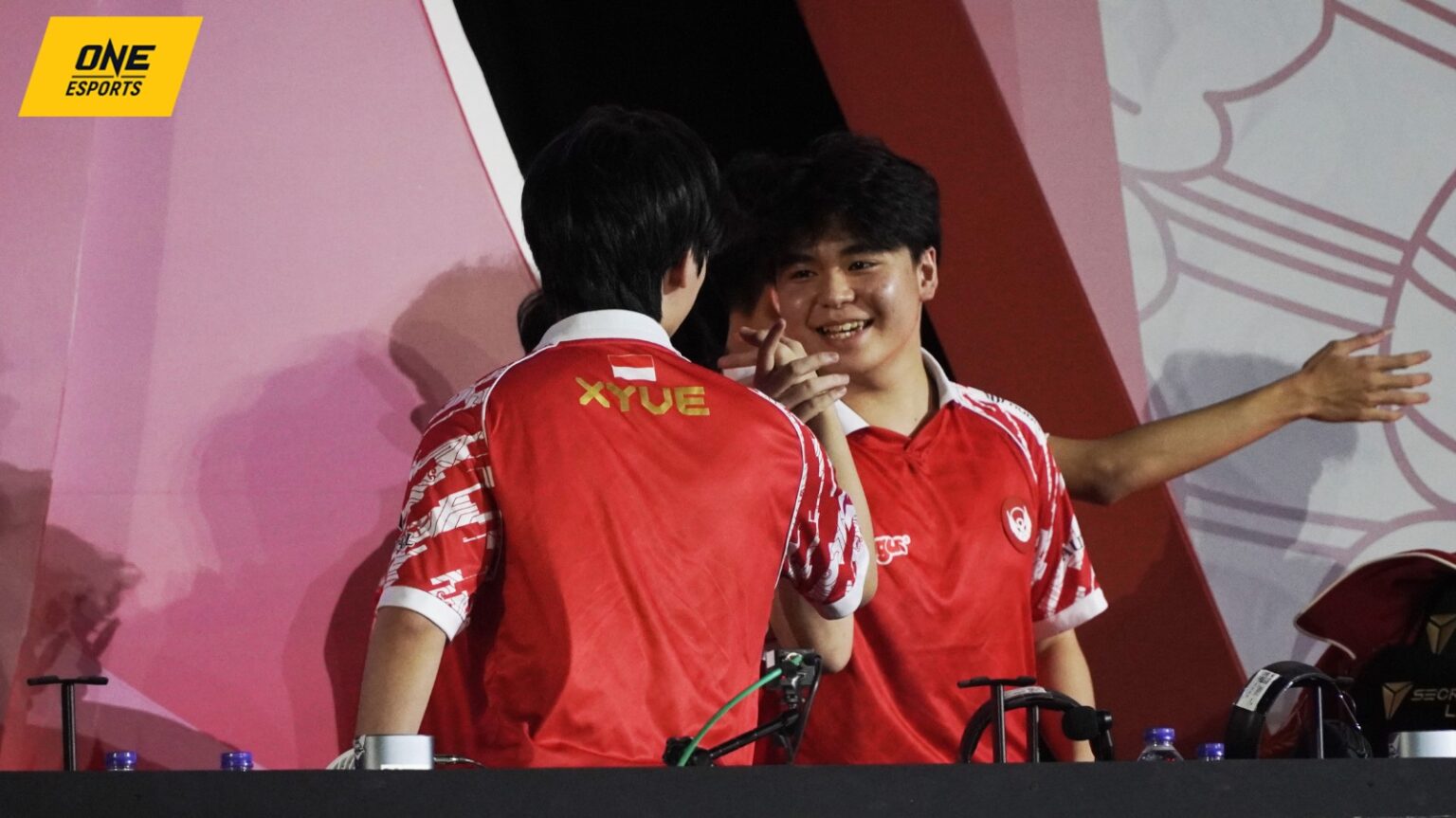 BTR Kenn main Fanny 43 menit, bagaimana rasanya? | ONE Esports Indonesia