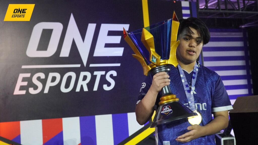 EKSKLUSIF Galeri Foto RSG PH juara MPLI 2023 | ONE Esports Indonesia