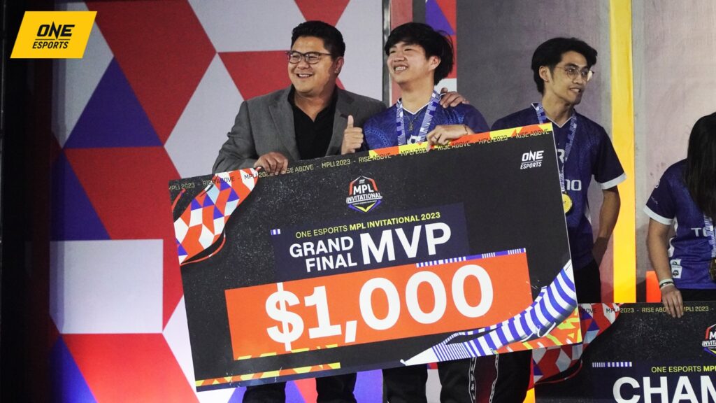EKSKLUSIF Galeri Foto RSG PH juara MPLI 2023 | ONE Esports Indonesia