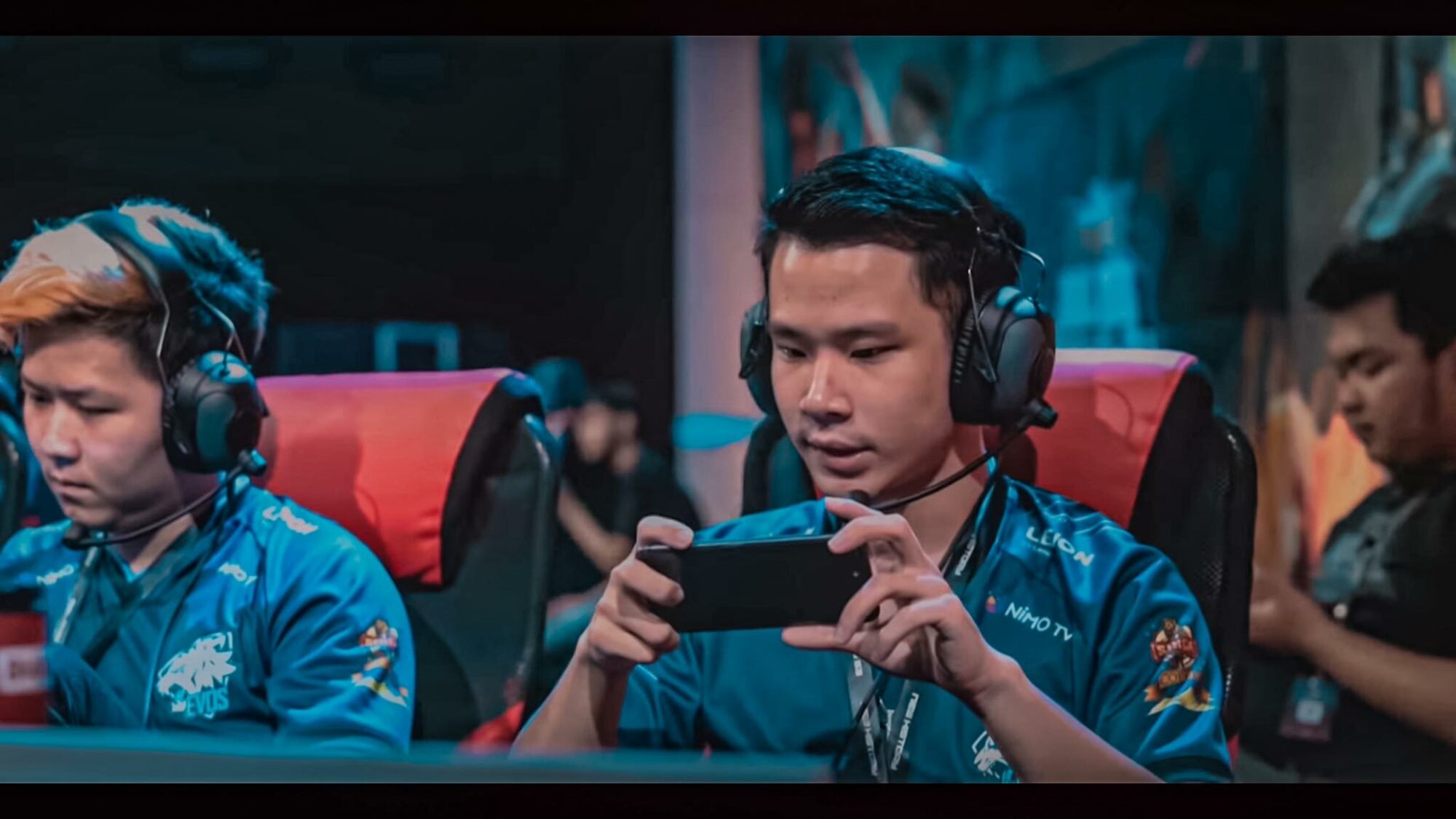 Mengenal Rasyah Rasyid, bocah ajaib dari EVOS bintang Free Fire muda ...