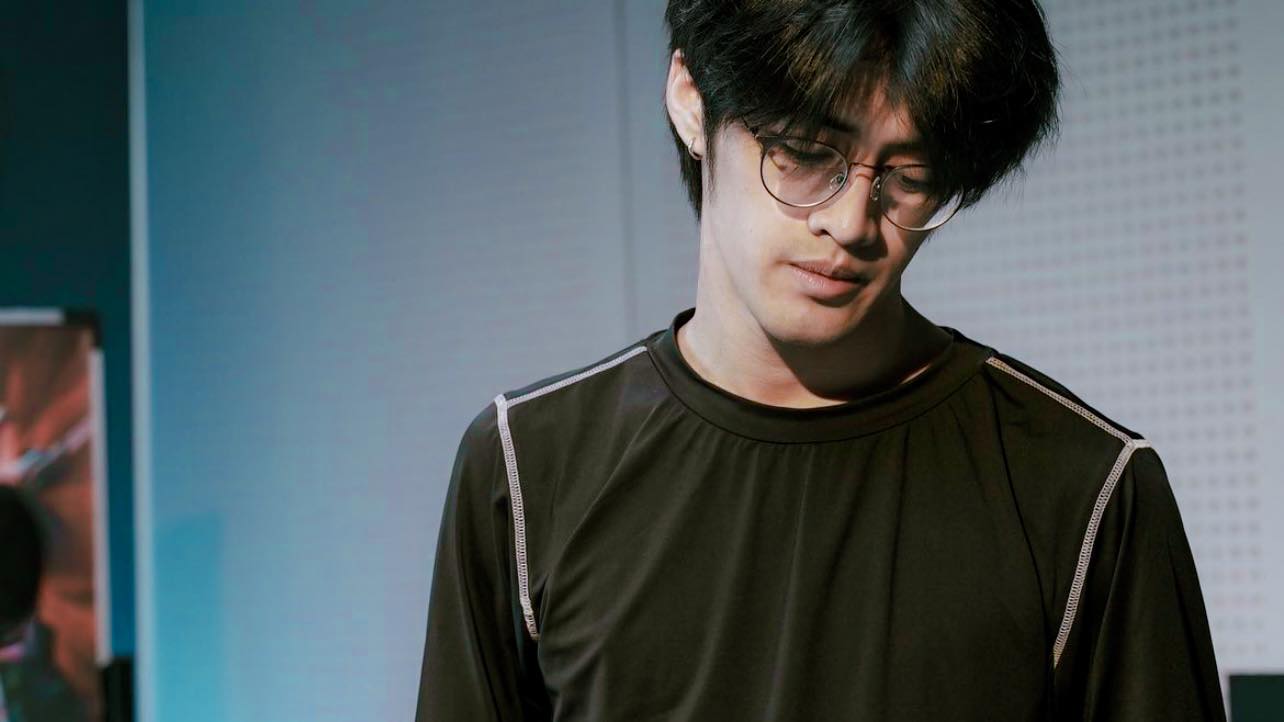 Profil dan biodata Theo: Pelatih baru EVOS, juara MPLI 2023 | ONE ...