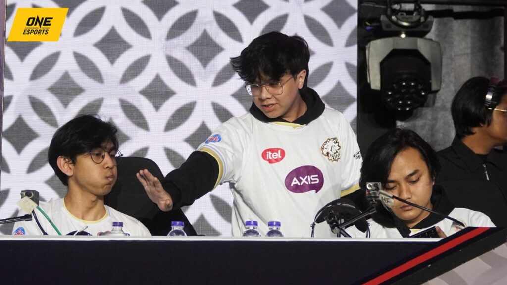 Klasemen MPL ID S13: RRQ Hoshi masuk empat besar! | ONE Esports Indonesia