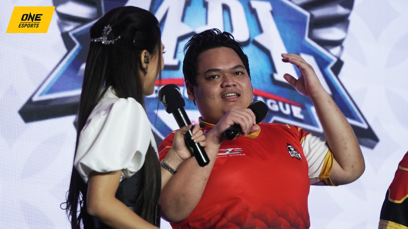 Caderaa sudah tak sabar ingin main Fighter gold lane | ONE Esports ...