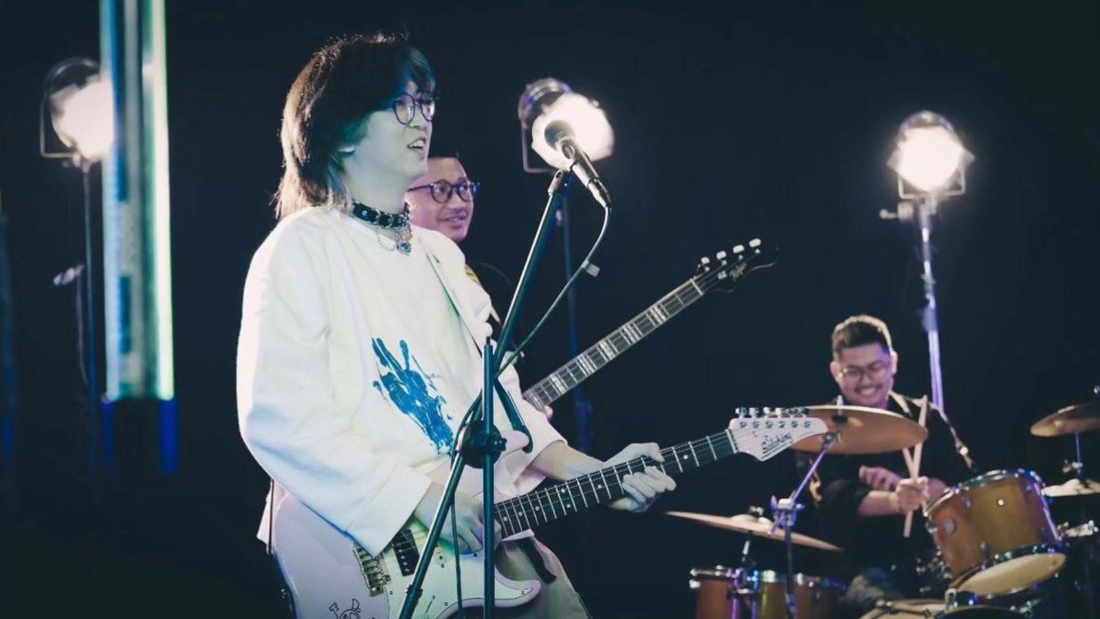 Kisah menarik di balik Anthem baru RRQ dari Pak AP dan Heiakim | ONE ...