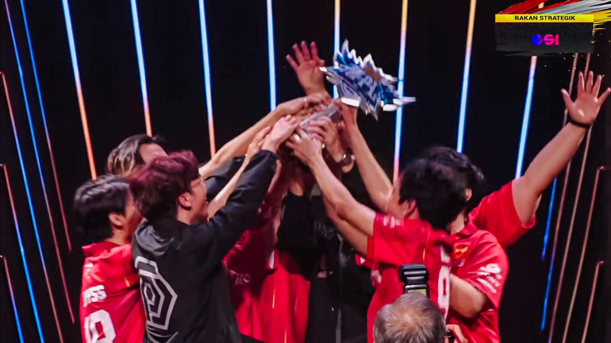 Tak terkalahkan! Selangor Red Giants juara MPL MY S13 | ONE Esports Indonesia