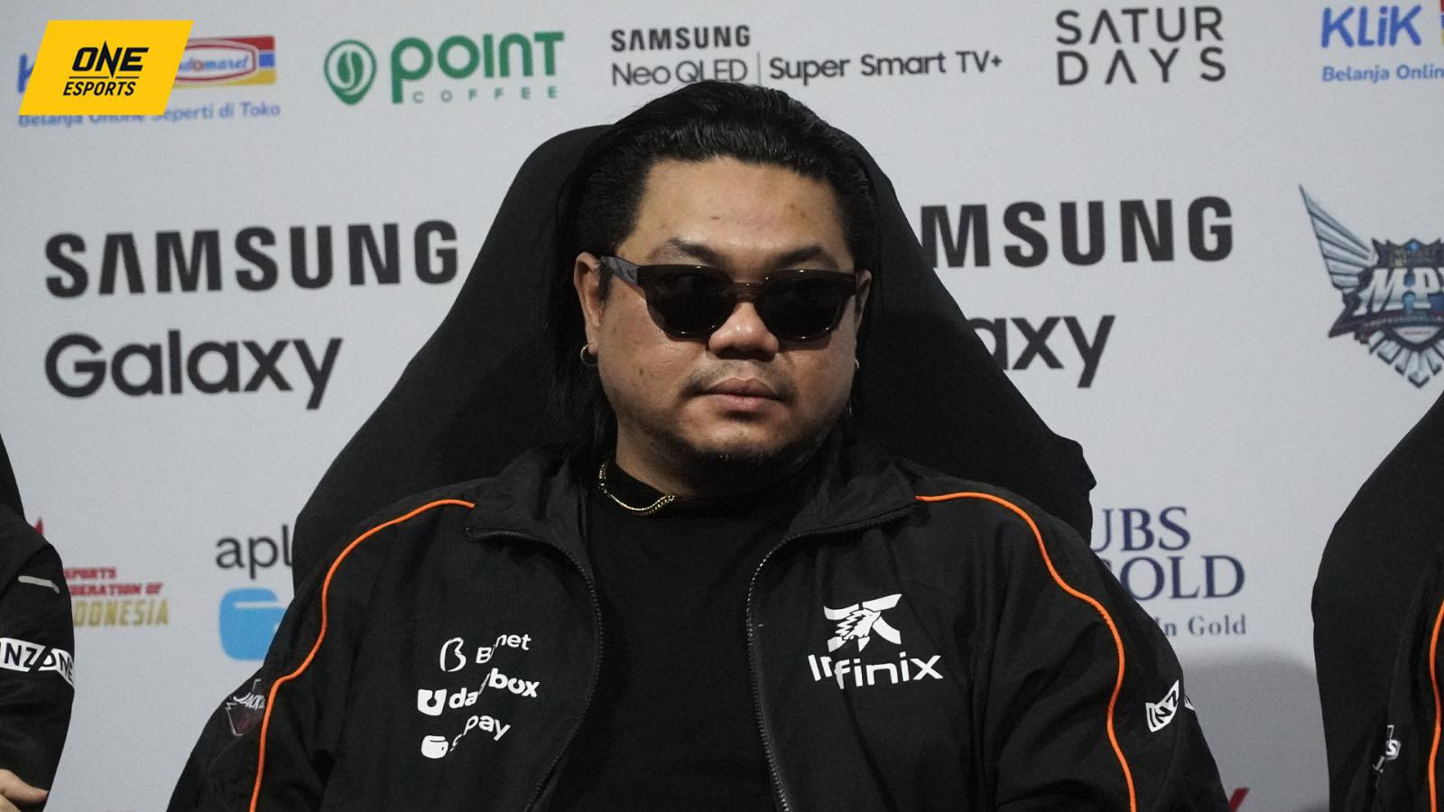 Kejutan! Coach Yeb comeback ONIC dengan role baru | ONE Esports Indonesia