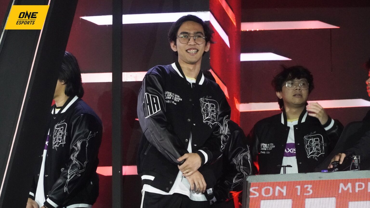 Komentar Branz soal EVOS Glory gagal playoff MPL ID S14 | ONE Esports Indonesia