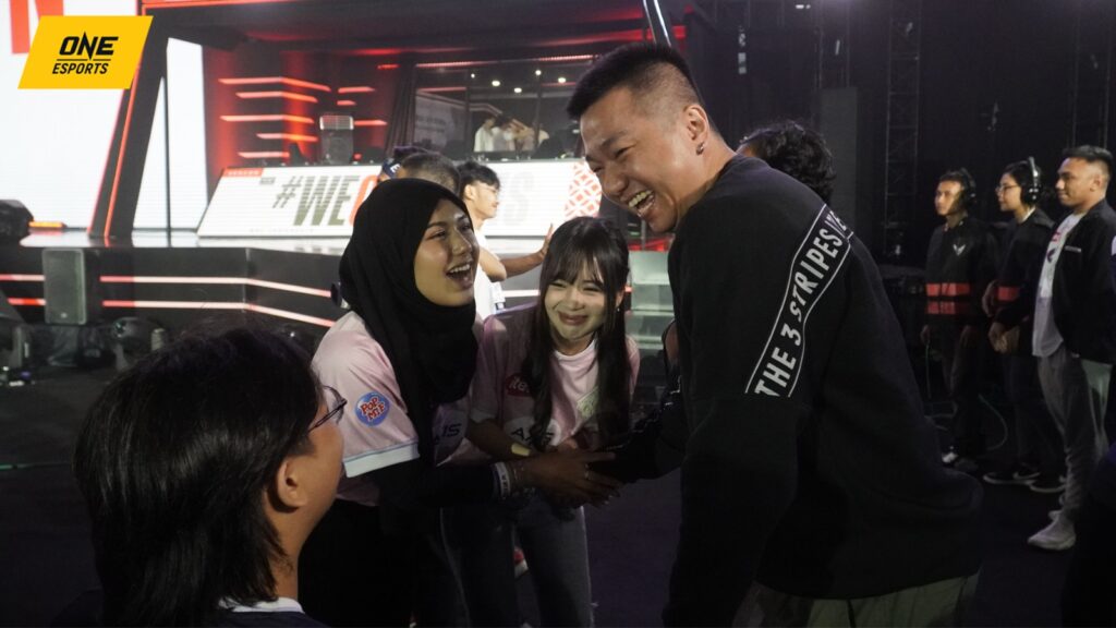 Galeri foto: Selebrasi kemenangan EVOS Glory atas Bigetron Alpha | ONE Esports Indonesia
