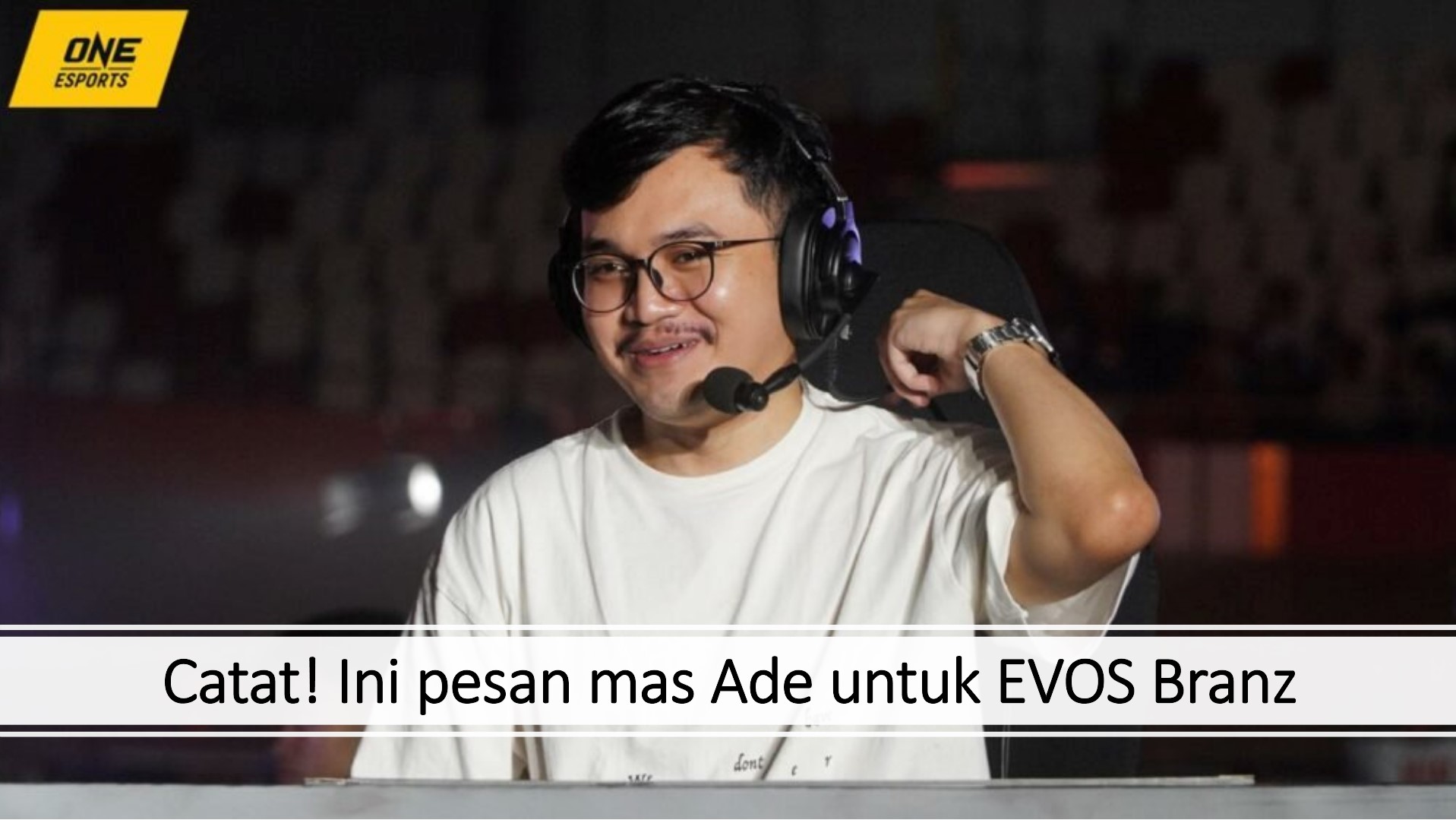 Profil dan biodata Mas Ade: Analis juara dunia, streamer papan atas | ONE Esports Indonesia