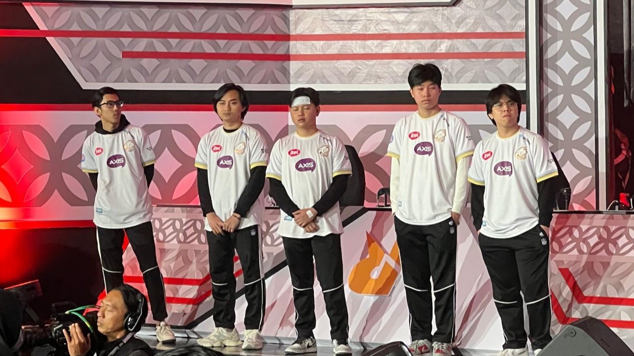 Fnatic ONIC lengkapi rapor merah EVOS Glory | ONE Esports Indonesia