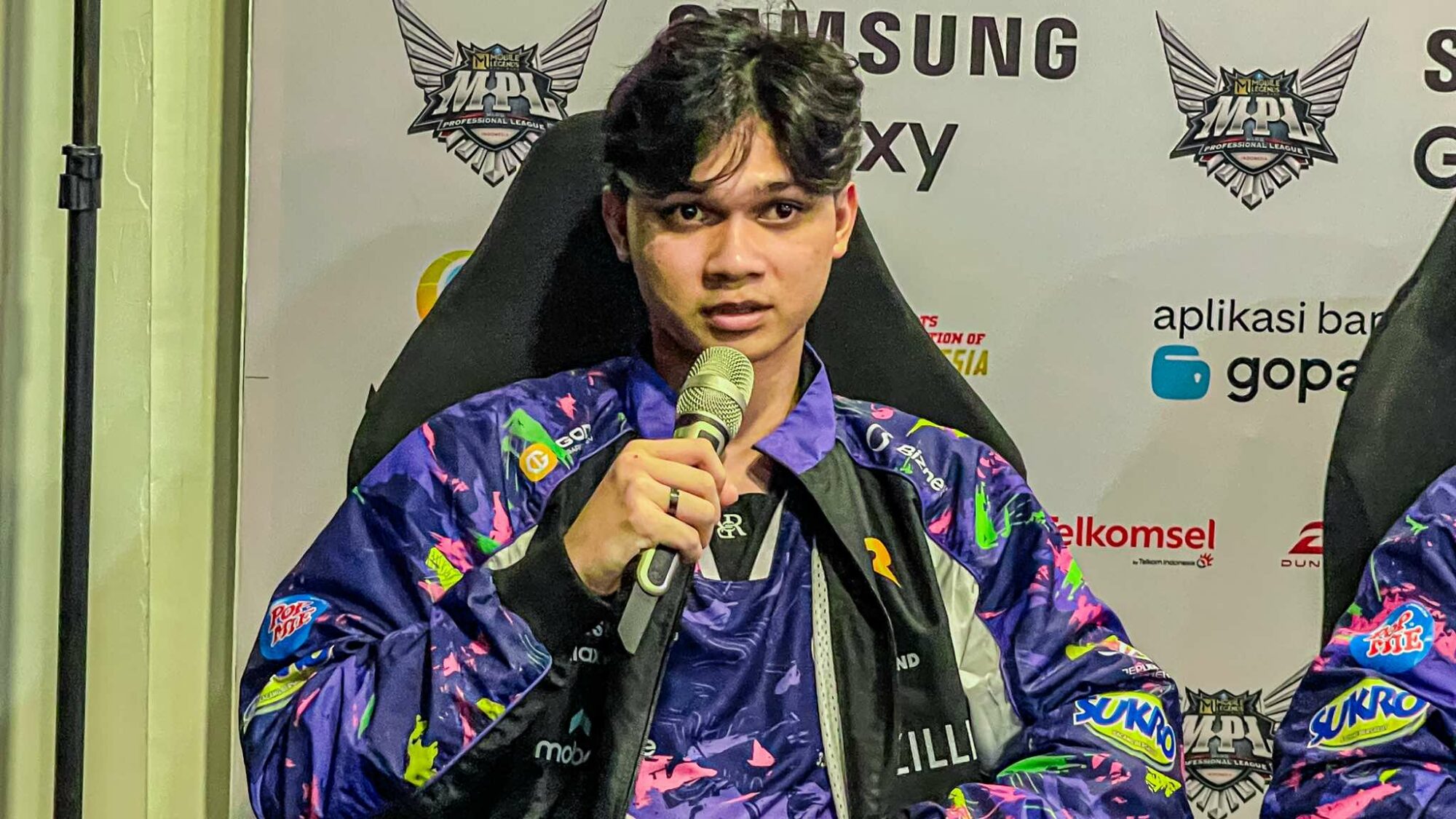 Profil dan biodata Rinz: Midlaner andalan RRQ, from zero to hero | ONE ...