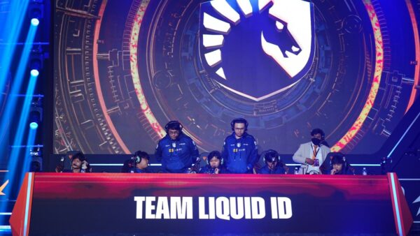 Mas Ade ungkap cara Liquid ID kalahkan Fnatic ONIC PH | ONE Esports Indonesia