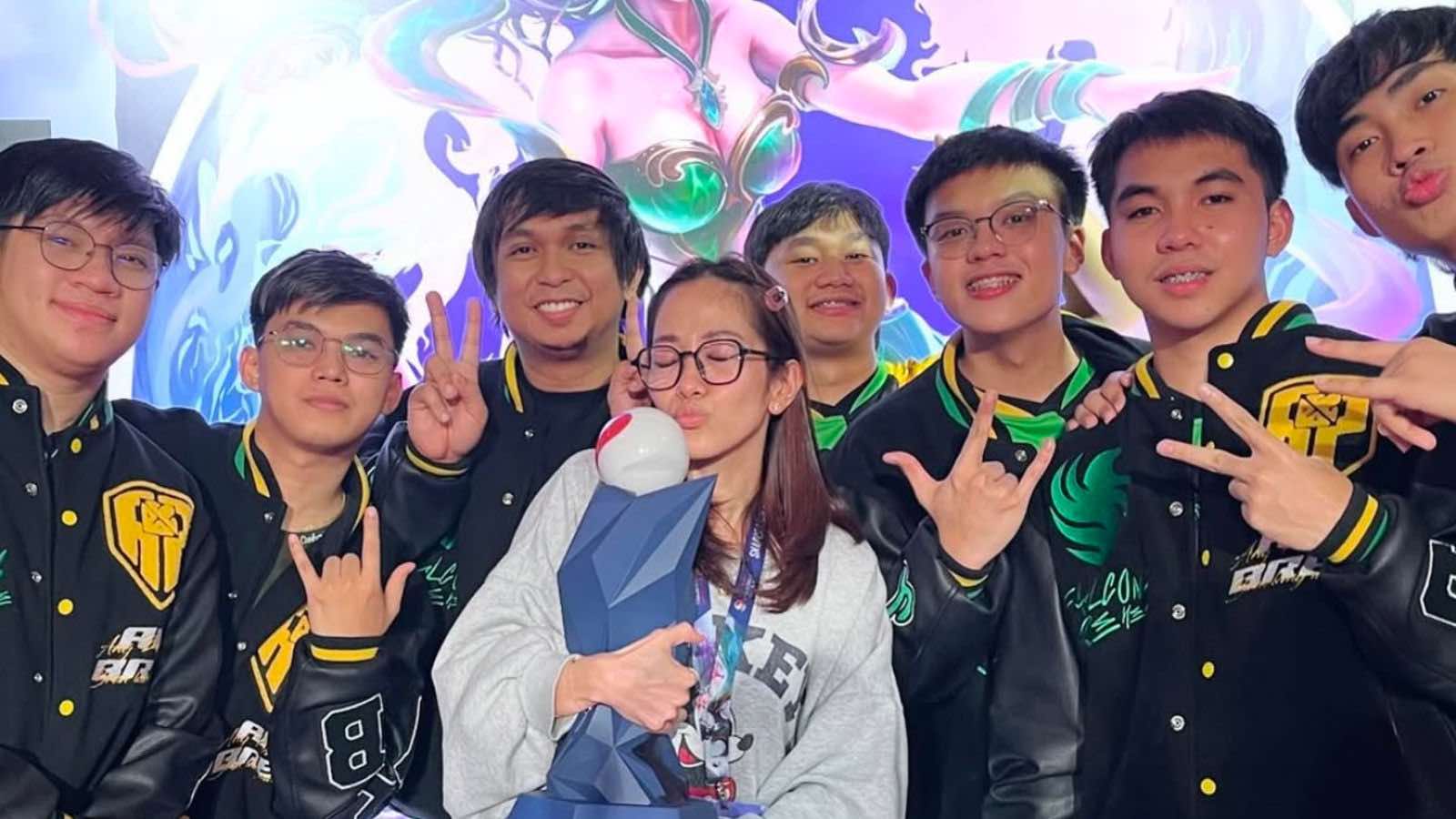 Duckey cari pelatih, kode dapat role baru atau pindah tim? | ONE ...