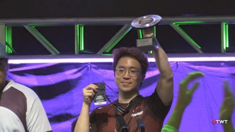 Tertarik dengan komunitas Tekken-nya, Knee berlatih di Pakistan | ONE ...