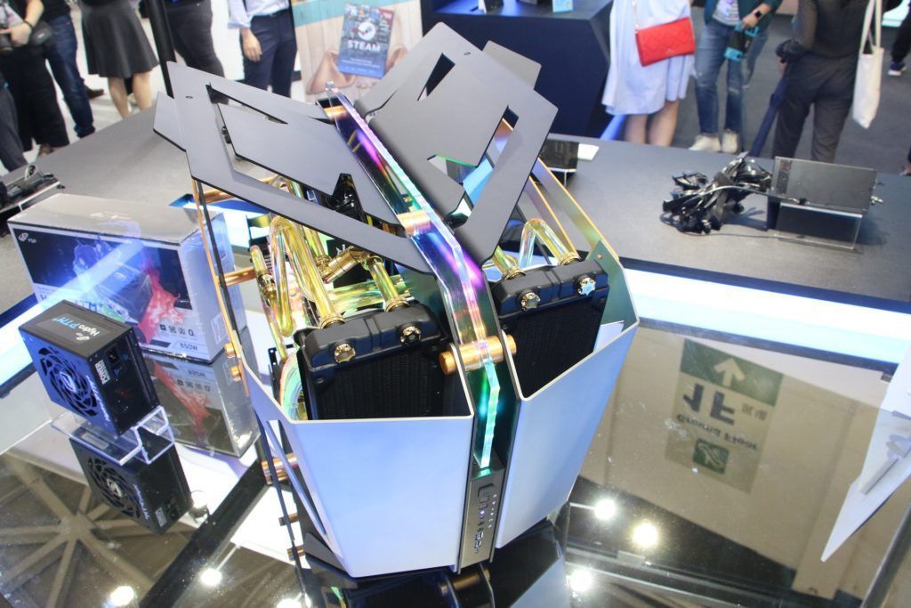 Gallery foto jajaran PC case unik di Computex Taiwan 2019 | ONE Esports ...