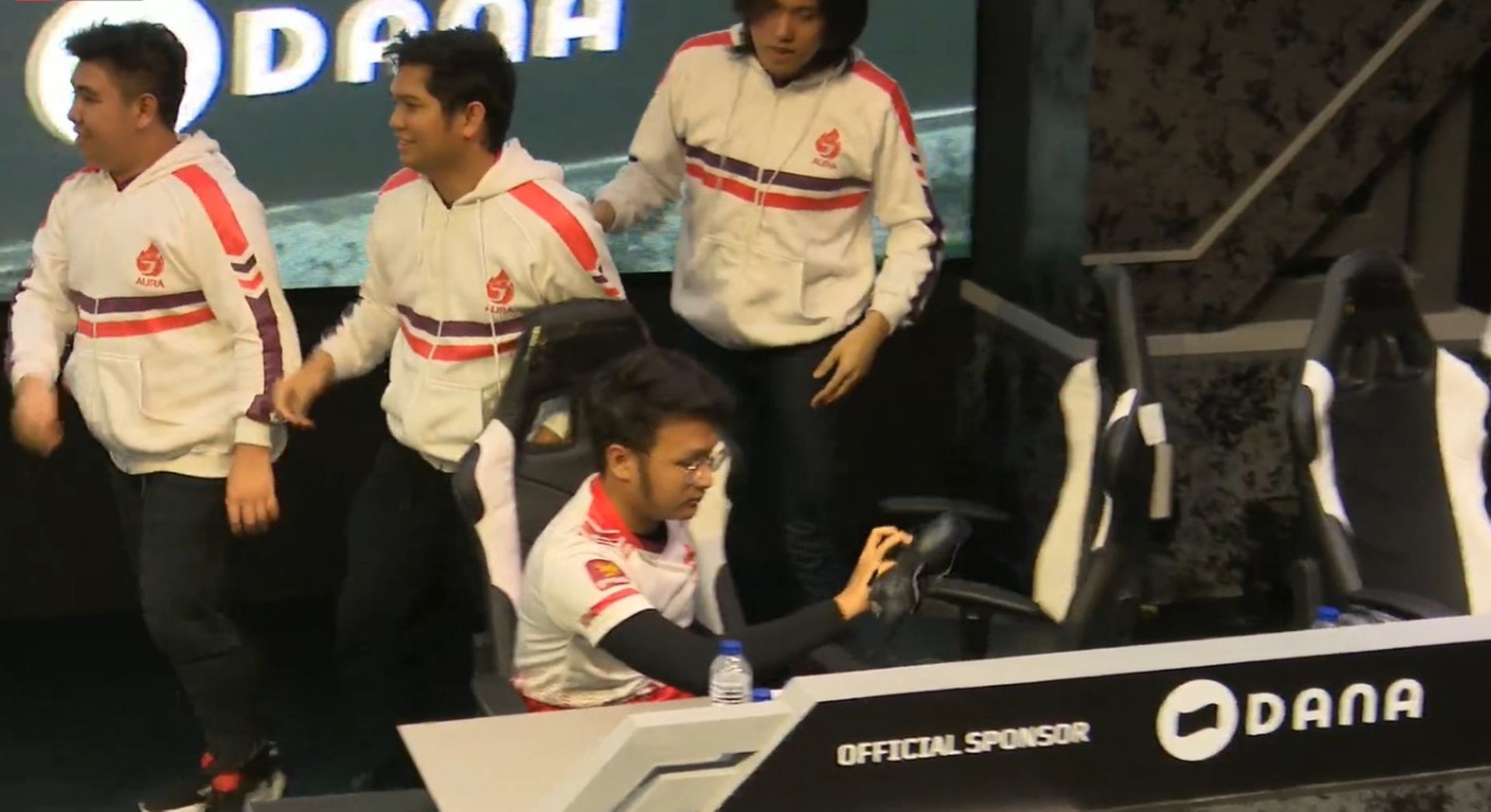 MPL Season 4 - EVOS tak mampu hentikan dominasi Aura | ONE Esports ...