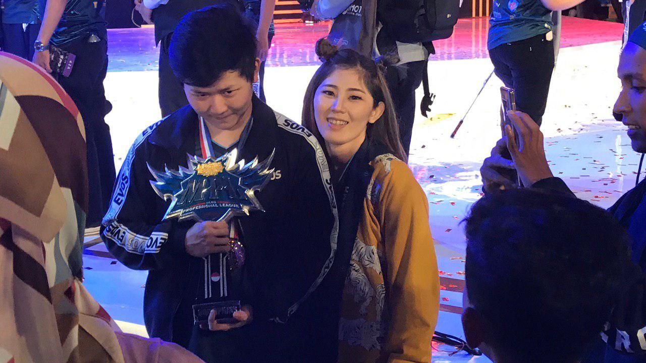 Rekt terpilih sebagai MVP Play-off MPL Indonesia Season 4 | ONE Esports ...