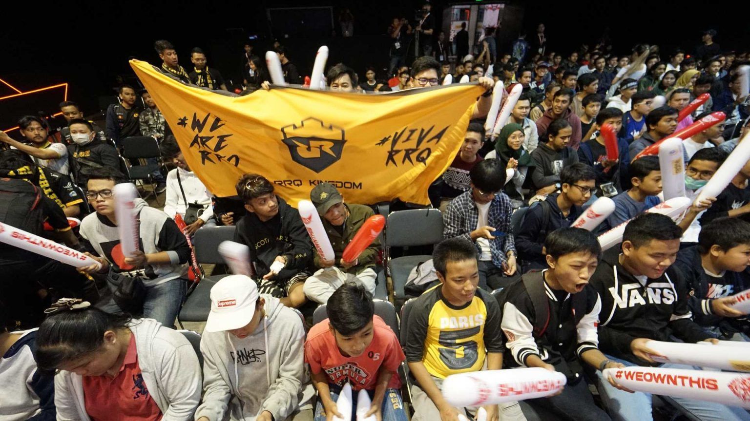 RRQ Hoshi jadi juara regular season MPL season 5 | ONE Esports Indonesia