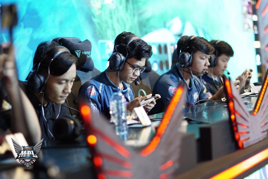 EVOS Legends resmi dinyatakan telah langgar aturan saat hadapi Genflix ...