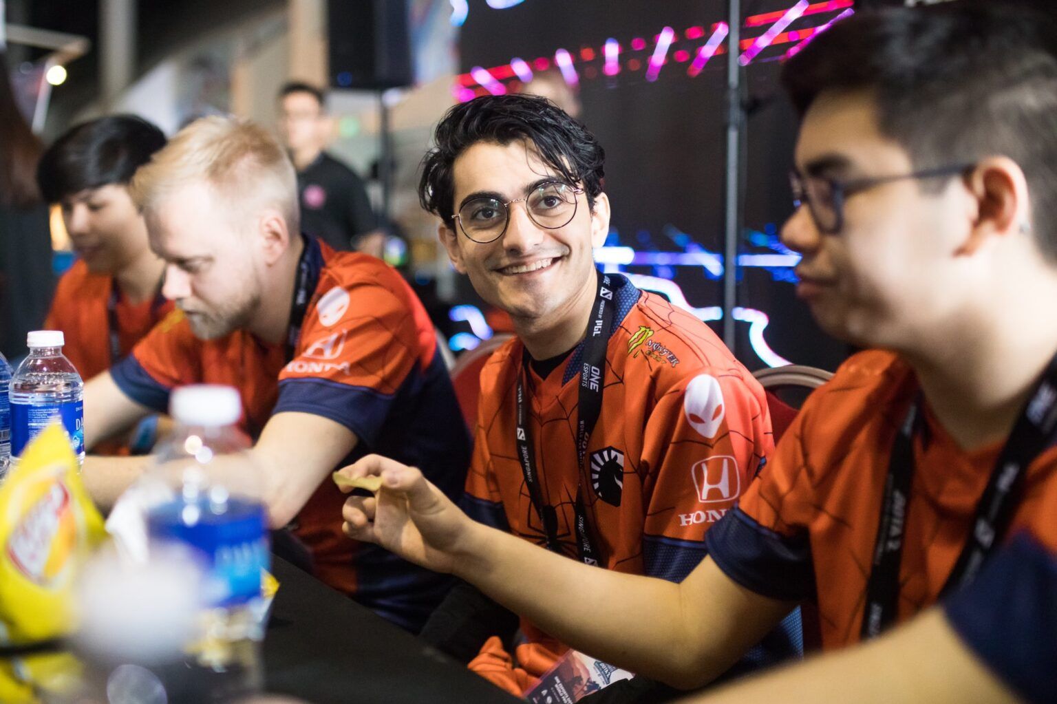 Team Liquid menangkan trofi Dota 2 pertama mereka di tahun 2020 | ONE ...